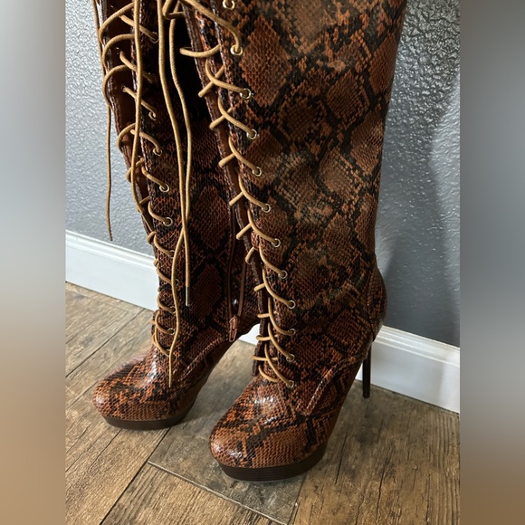Shoes | Brown Snakes Skin Platform Heel | Poshmark